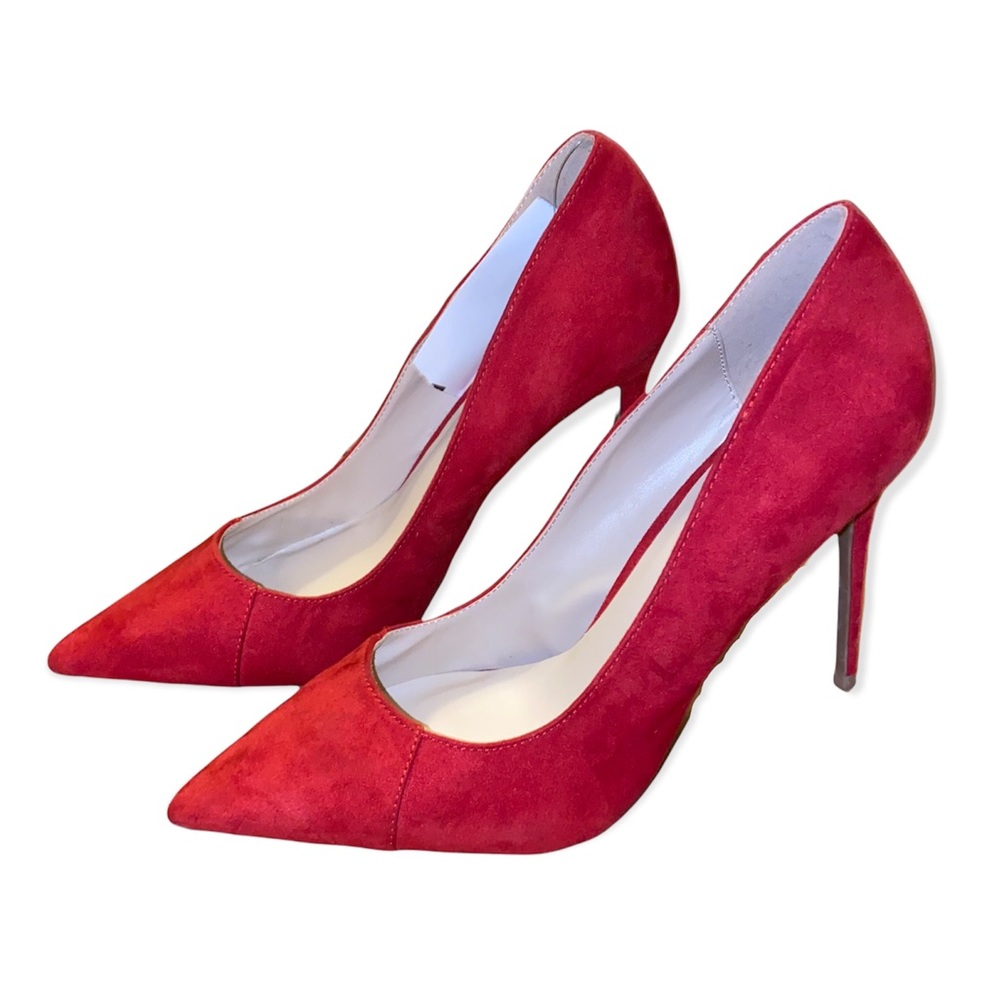 Wild Diva Lounge Red Pointy Toe Pumps Size 8.5 - Gem